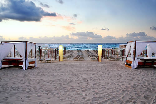 De antro en Playa del Carmen Articulos y tips de viaje sobre Playas en ...